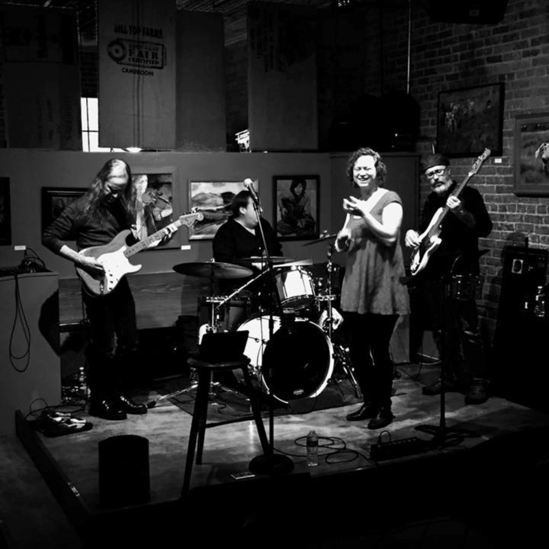 Funky Junk Joy Peddlers → Discover Saluda, NC